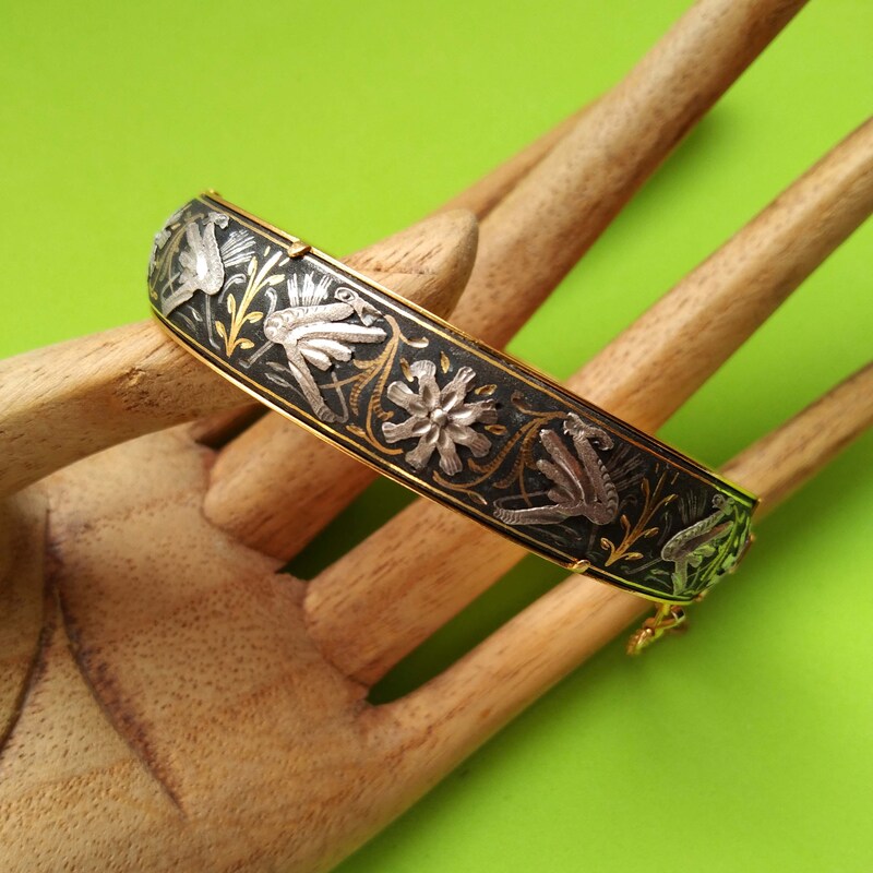 Pattern Bangle - Etsy