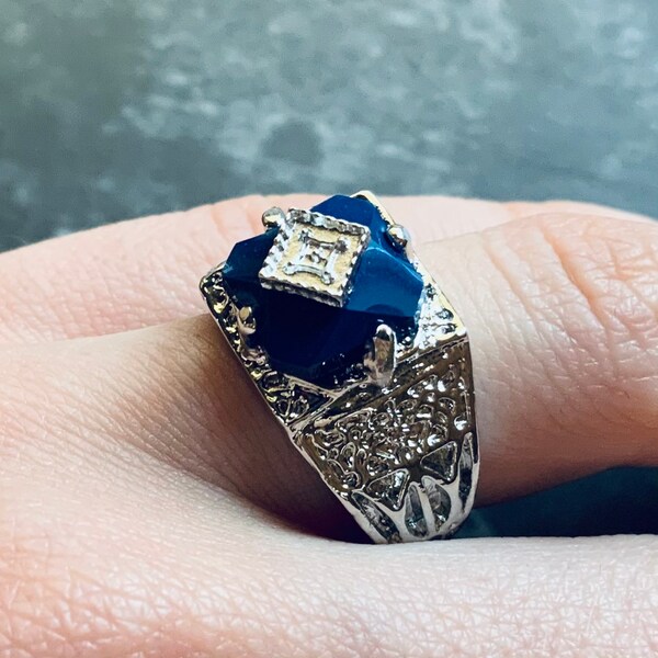 Caroline Forbes Ring - Etsy UK
