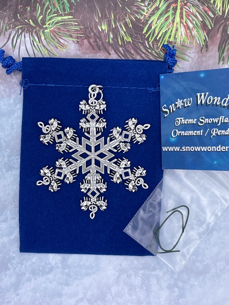 Piano Ornament Snowwonder® Snowflake Themed Ornament, 6063 Music Treble ...