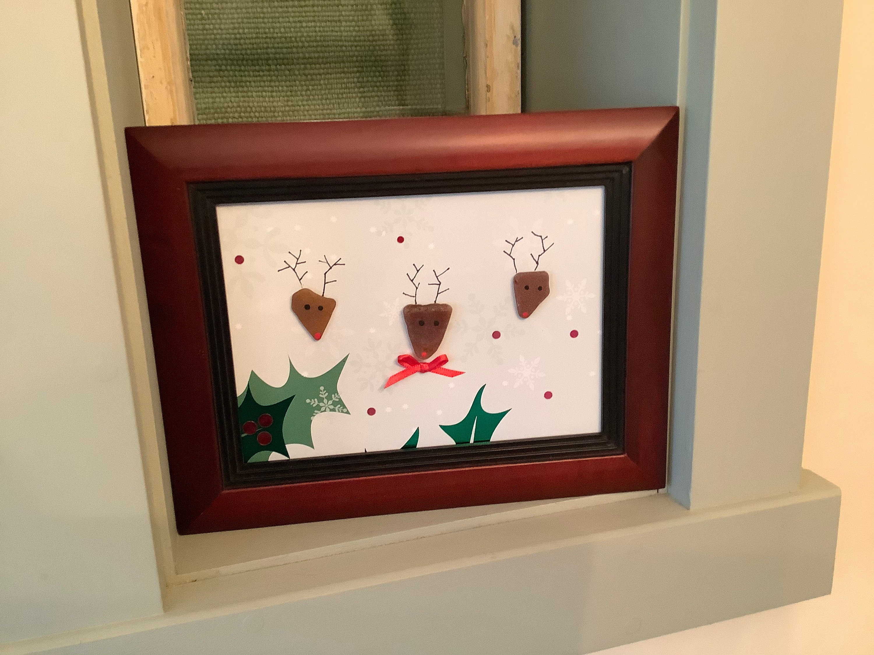 Seaglass Reindeer Picture – Coastal Christmas Wall Art - Holiday Decor ...