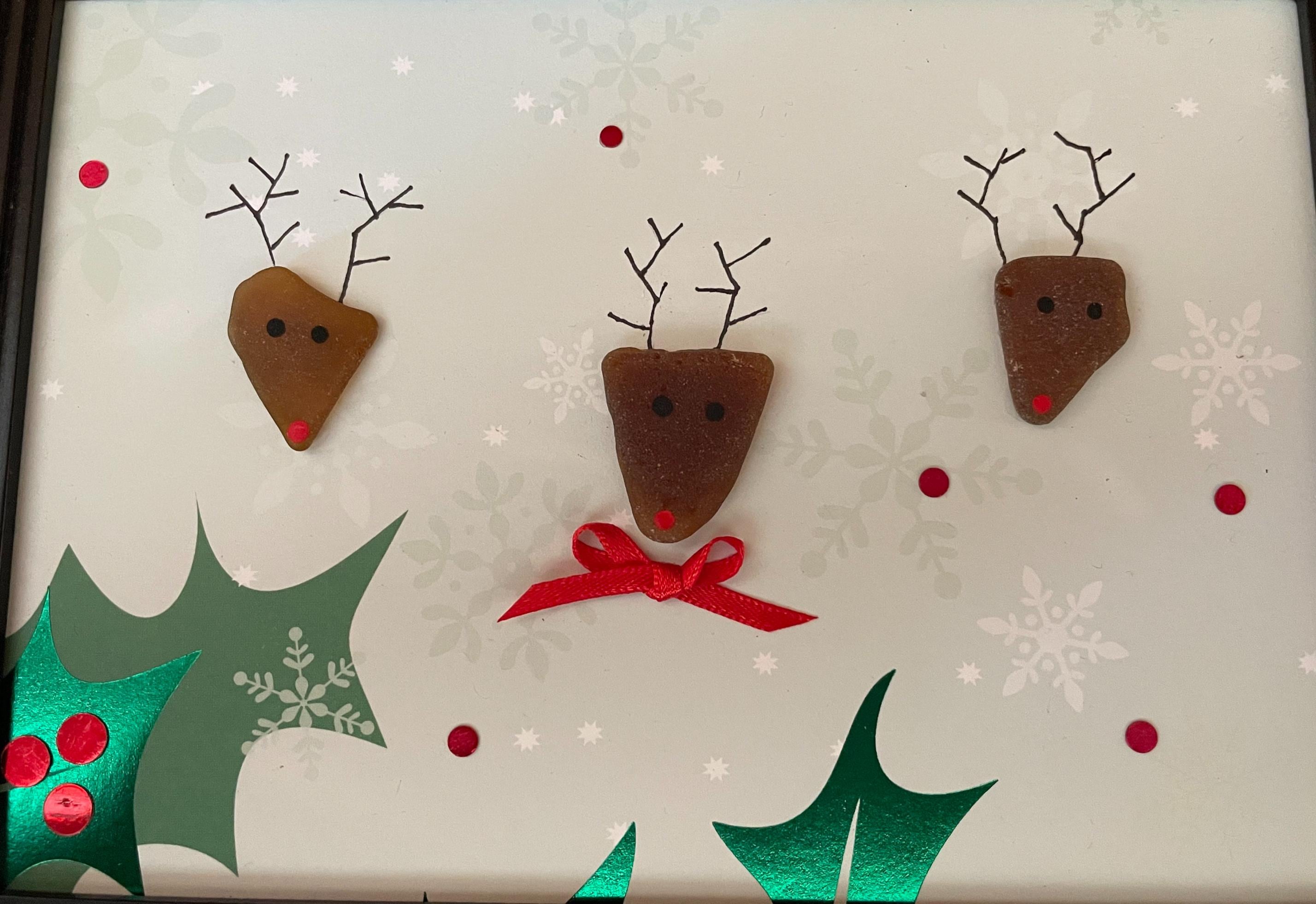 Seaglass Reindeer Picture – Coastal Christmas Wall Art - Holiday Decor ...