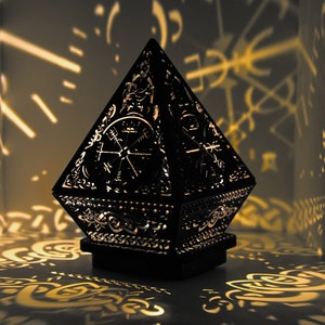 Vegvisir Shadow Lantern, Norse Lamp, Geometric Lantern, Wood Shade ...
