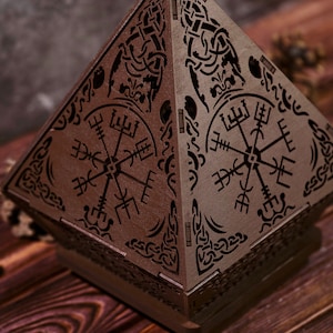 Vegvisir Shadow Lantern, Norse Lamp, Geometric Lantern, Wood Shade ...