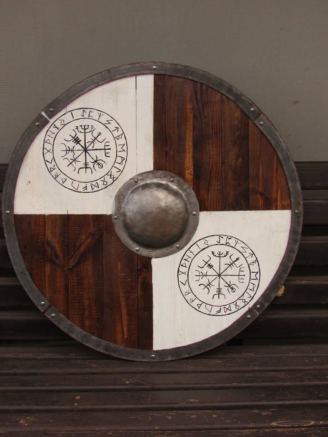 Vegvisir Battle Shield Viking Shield, Viking Shield, Medieval Shield ...