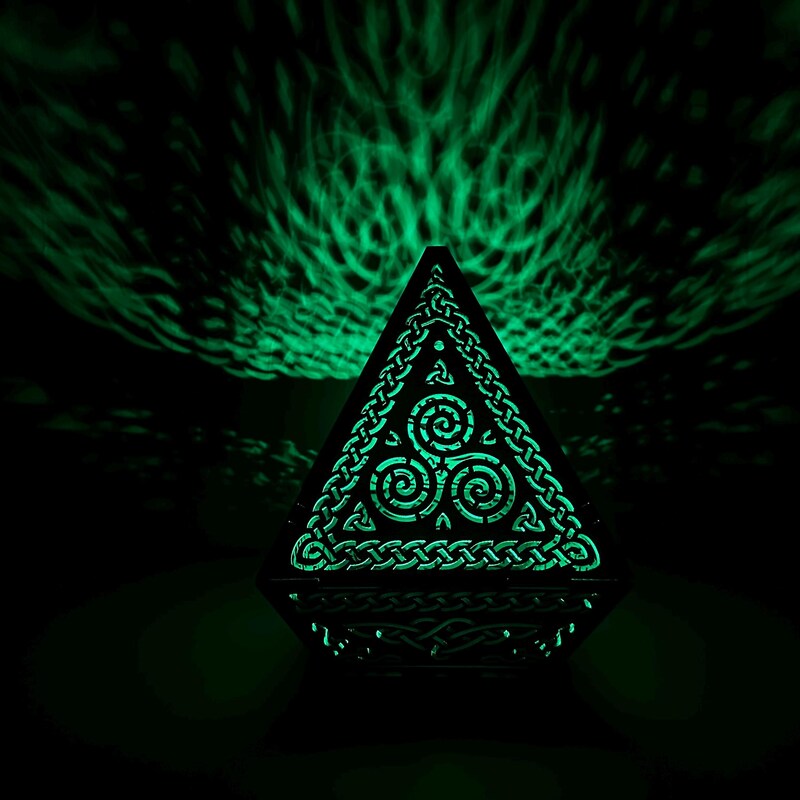 Celtic Table Lamp - Etsy