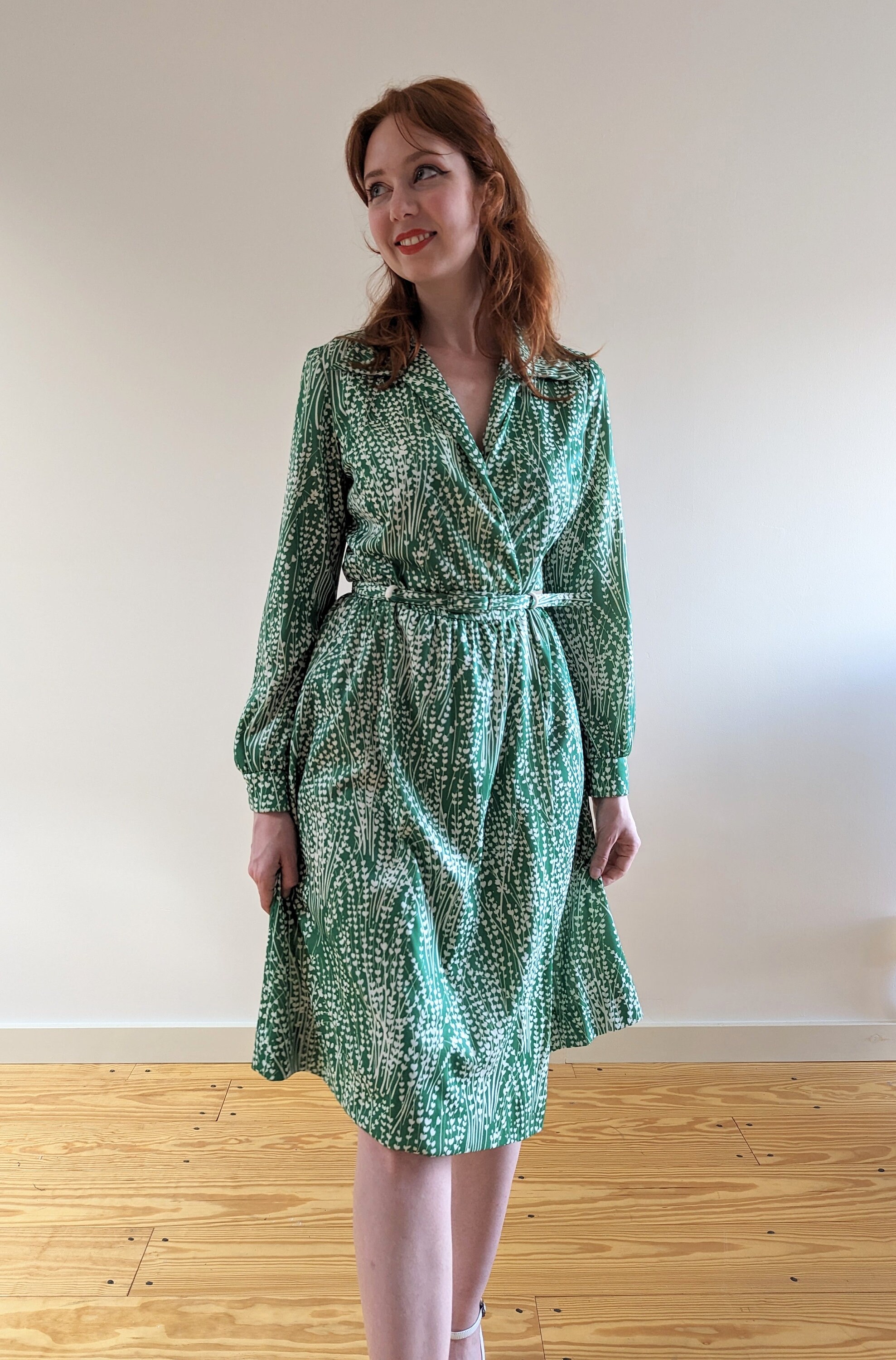 Green Grass Print 1970s Wrap Dress 70s Long Sleeve Green Dress Cross ...