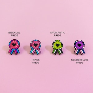 Polyamory Award Badge Pride Pin — Minimalist Pride Polyamory Queer ...