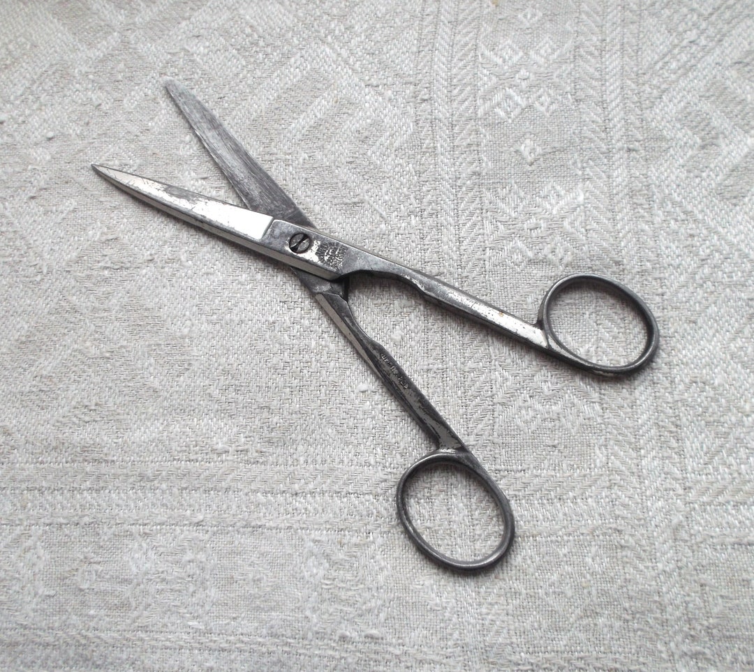 Vintage Metal Scissors. Old Metal Scissors. Rustic Home Decor ...