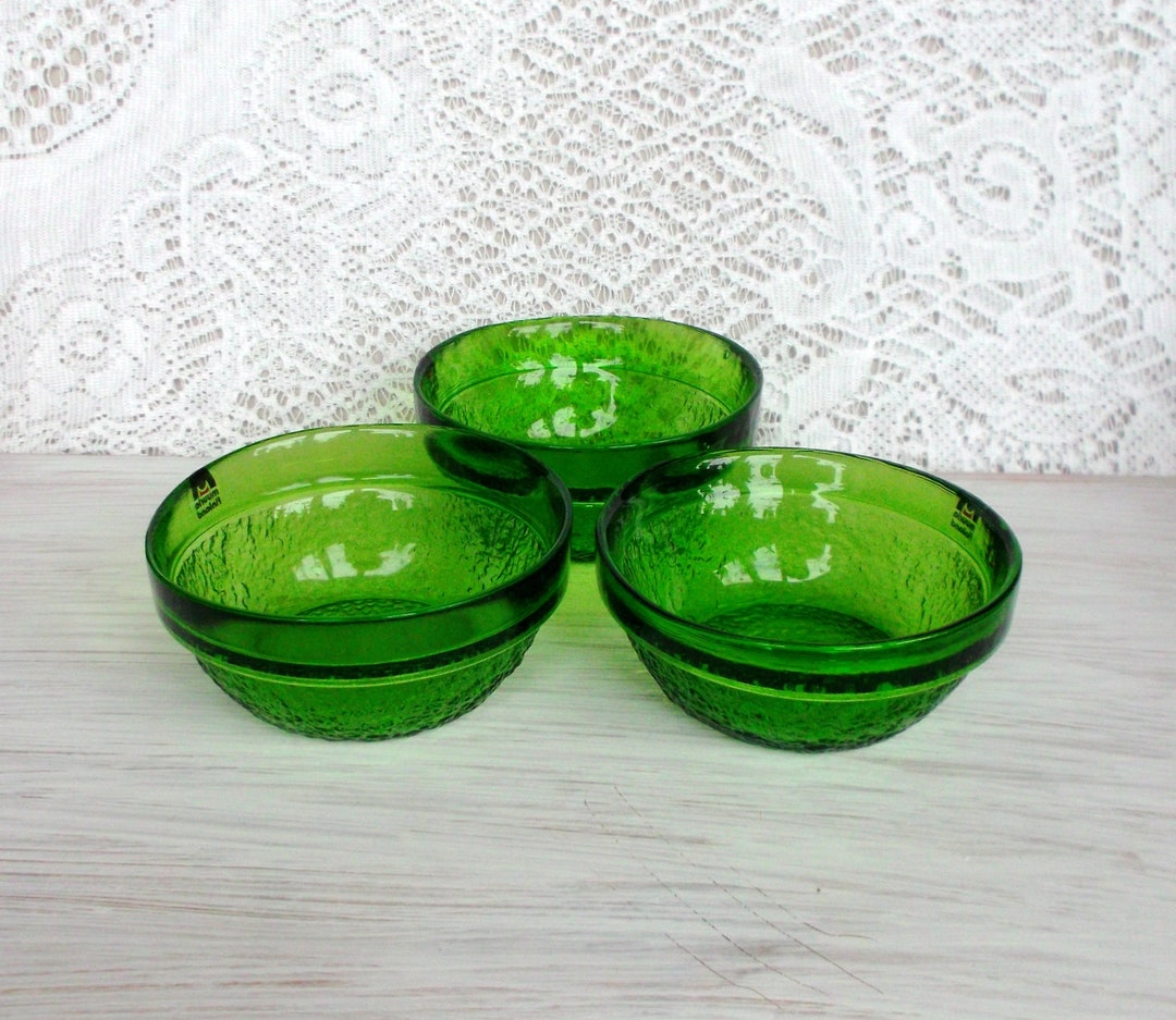 Vintage Finnish Glass Green Dessert Bowls. Set of 3 Glassware. Handmade ...