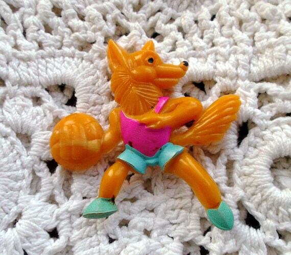 Fox vintage plastic funny badge Soviet-era, badge USS… - Gem