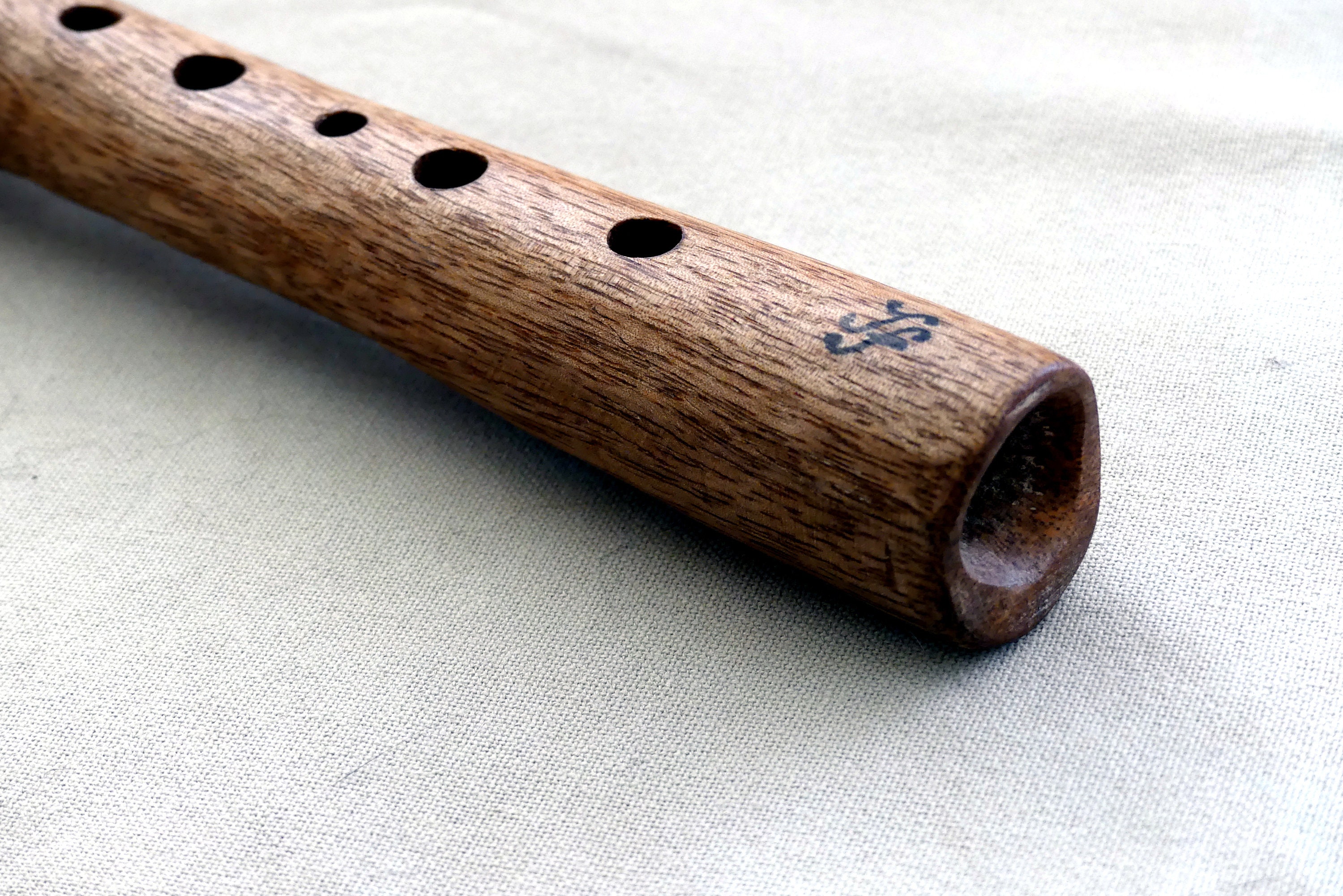 Kentish Wind, Wooden Flute in D, Inspired by Medieval Bone Flute From ...