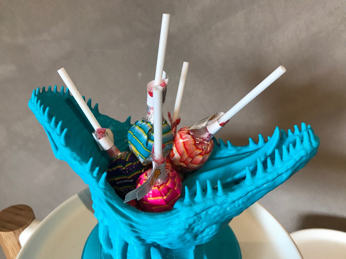 3D Printed Smaug Dragon Fantasy Lolly Container | Etsy