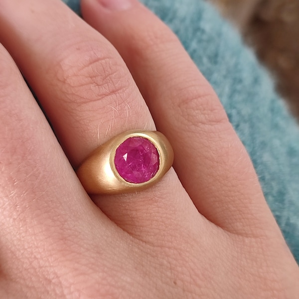 Unique Ruby Ring - Etsy
