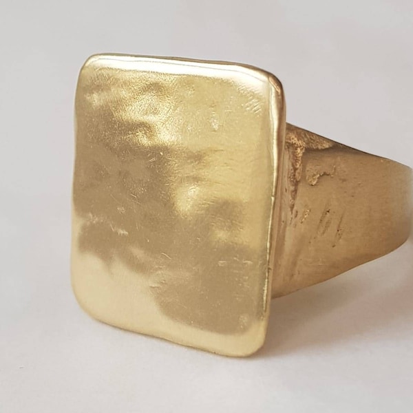 Gold Signet Ring - Etsy