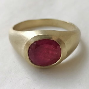 Red Ruby Statement Ring for Men, 18K Gold Signet Ring, Translucent Ruby, Matte Solid Gold ...