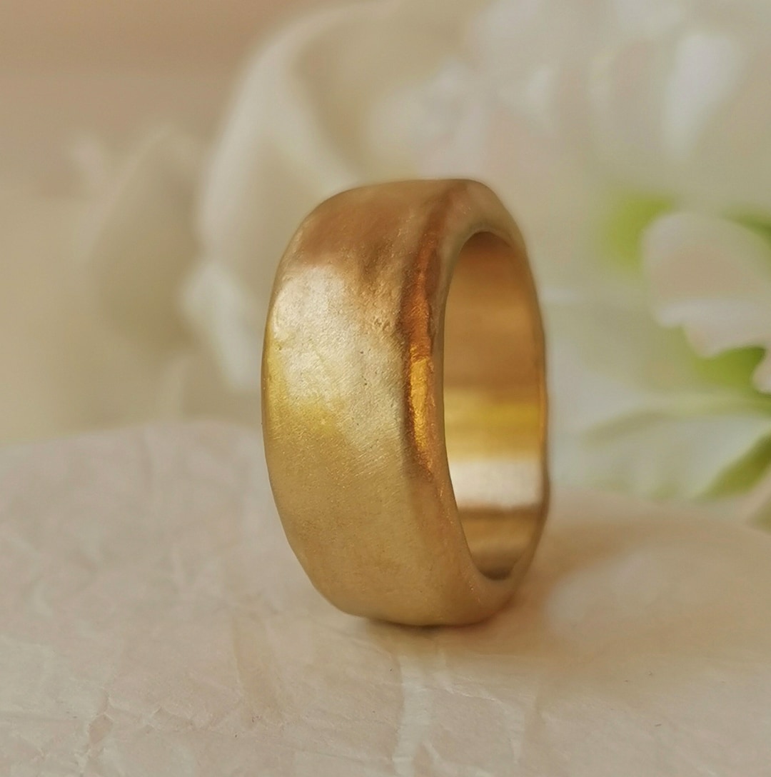 Thick Chunky 22K Solid Gold Wedding Band Ring for Women, 8MM Wide Ring ...