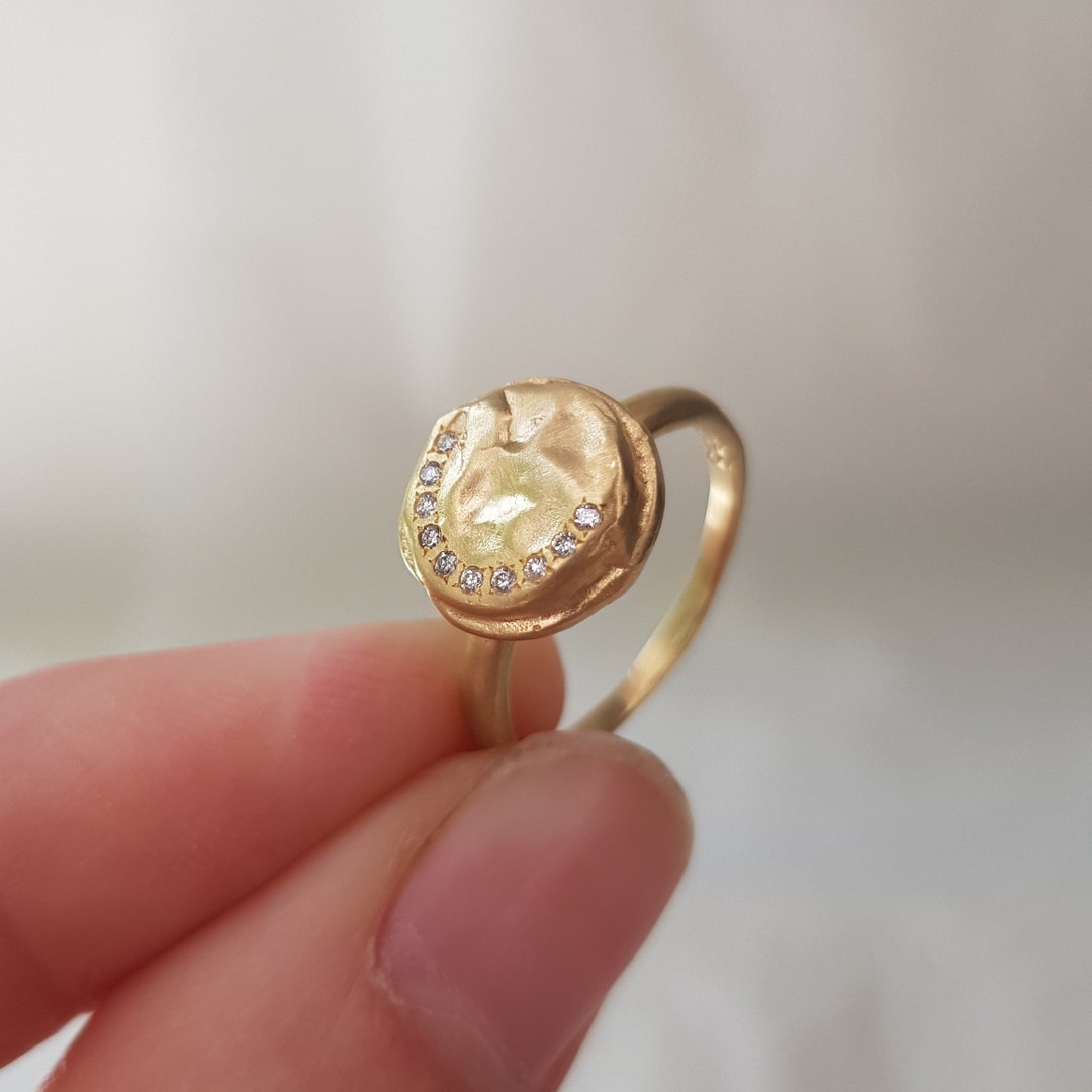 18k Rough Gold Diamond Ring, Unique Hammered Gold Diamond Engagement ...