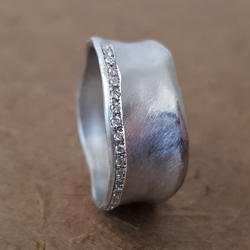 Wide Band Rings for Women - Etsy