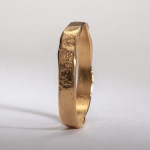 Handmade Hammered Gold Ring, 18k Gold Ring for Women, Textured Gold ...