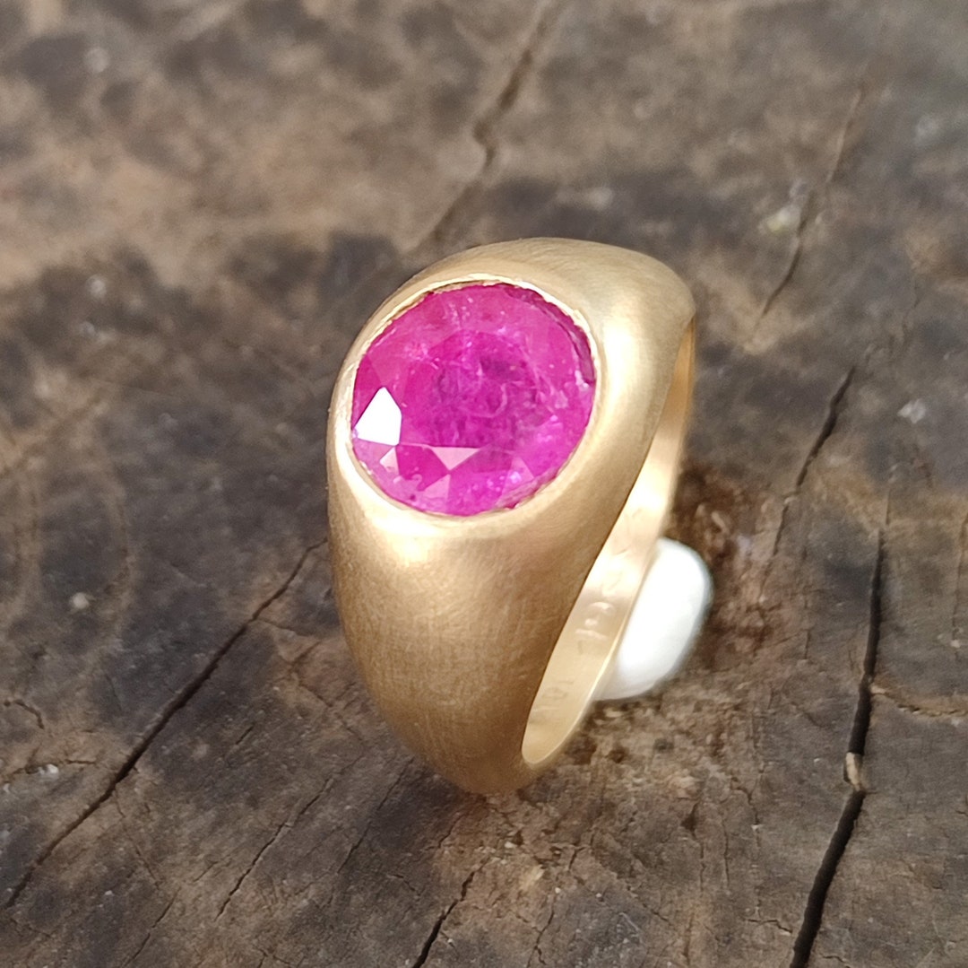 Unique Ruby Signet Ring, 14K Gold Signet Ring, Women's Red Ruby Signet ...