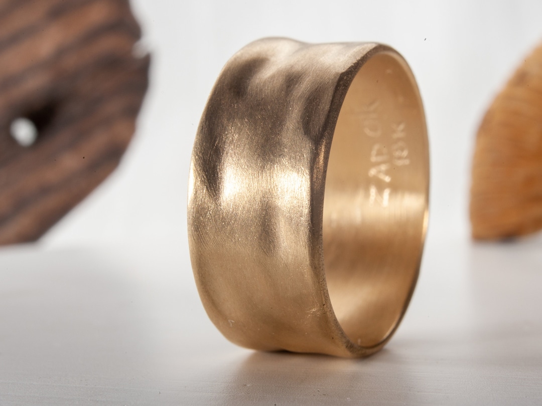 Women's 14k Matte Gold Wedding Band, Hammered Gold Wedding Band, 8mm ...