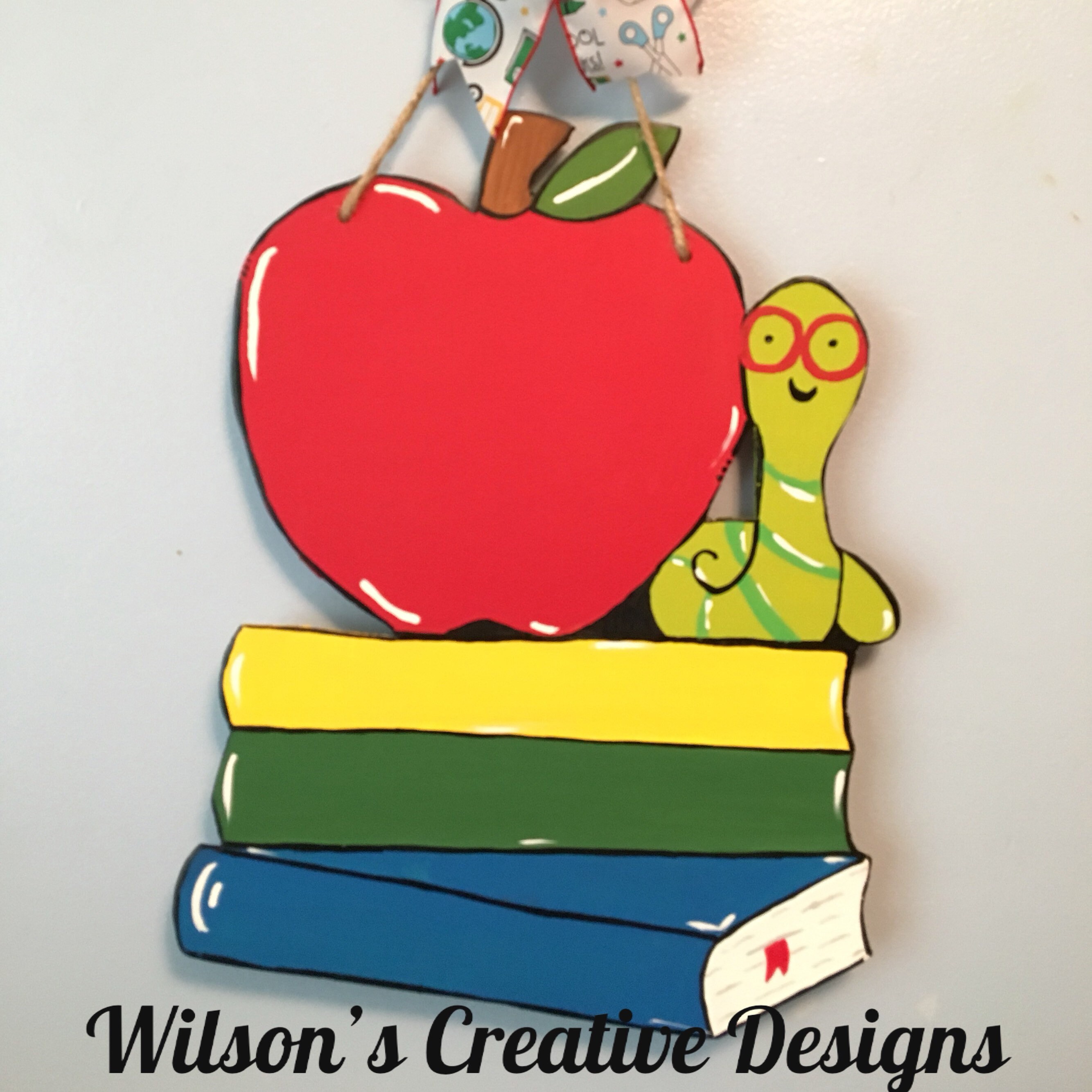 Teacher Door Hanger Back to school Door hanger Bookworm Door | Etsy