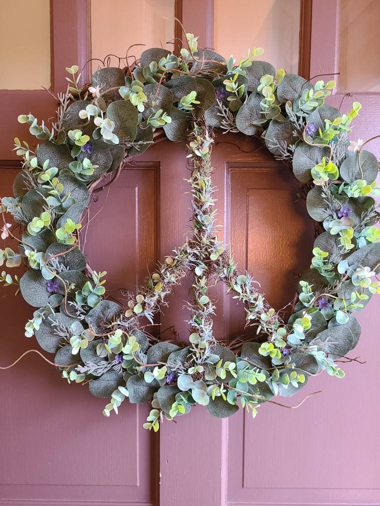 Greenery Natural Peace Sign - Etsy