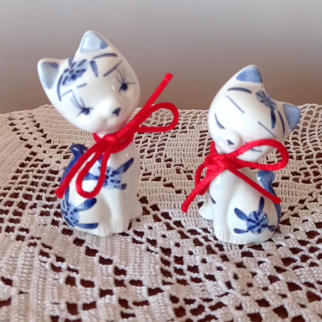 Delft Blue Vintage Porcelain Cat Figurines, Little Damage, Gift Idea ...