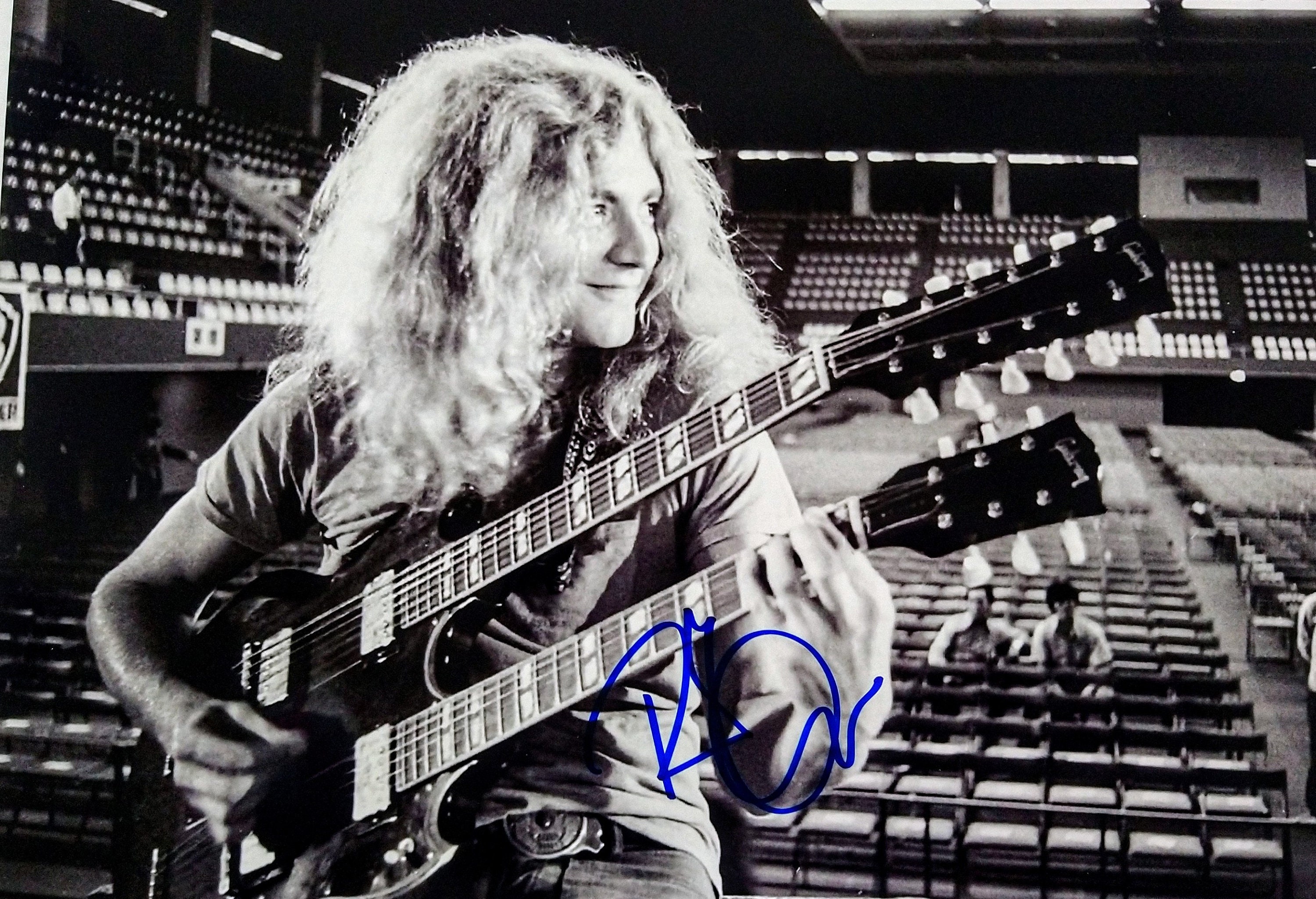 Led Zeppelin Robert Plant Hand Signed Photo With Certificate of ...