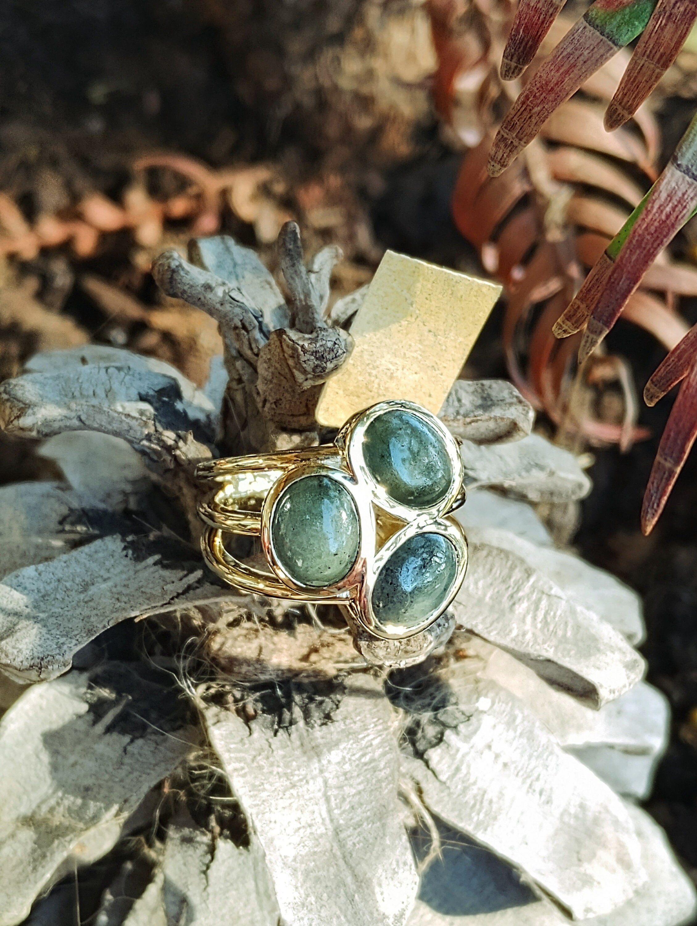 Extremely Rare Australian Natural Raw Jade 6.37ct 9ct Gold 3 Stone New Ring With Tag - Etsy