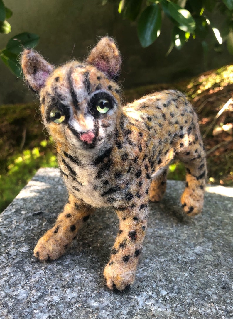 Felted Bobcat, Wool Sculpted Bobcat, Bobcat Art, Bobcat Ornament, Red ...