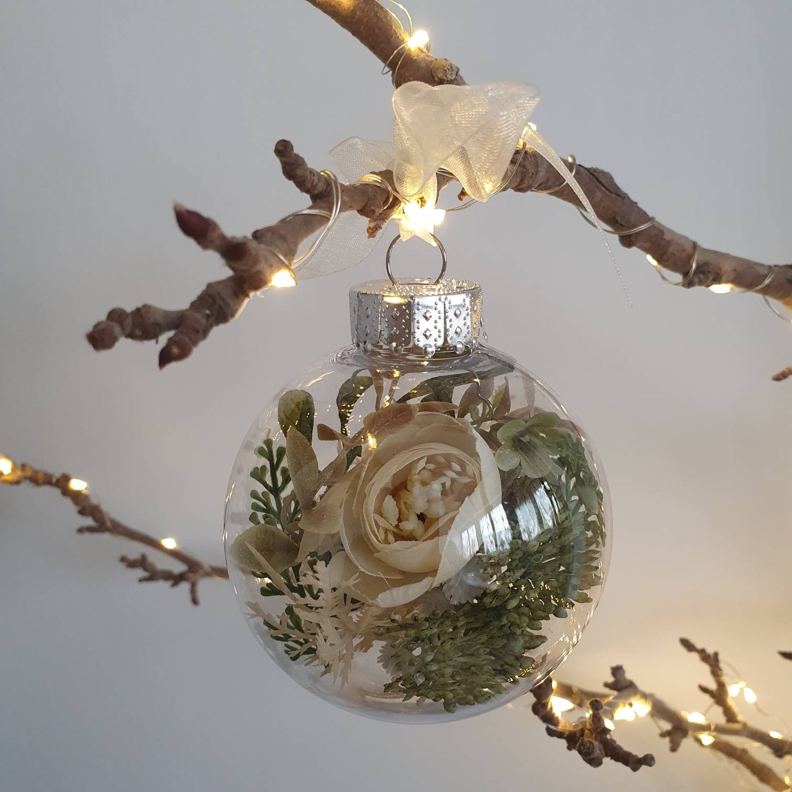 Flower Christmas Decoration With Flowers Personalized With Name or ...