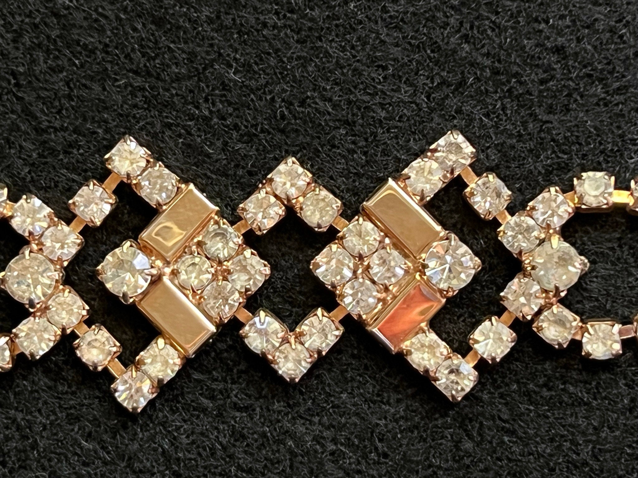 Sarah Coventry golden Ice 1969 Vintage Costume - Etsy