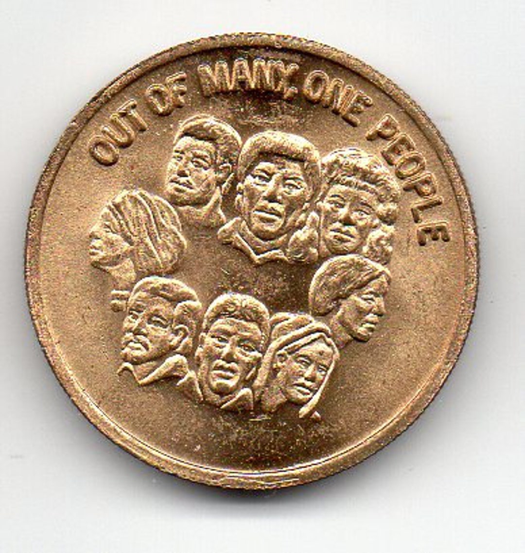 C.1980's Statue of Liberty Welcomes the World Token Coin - Out of Many ...