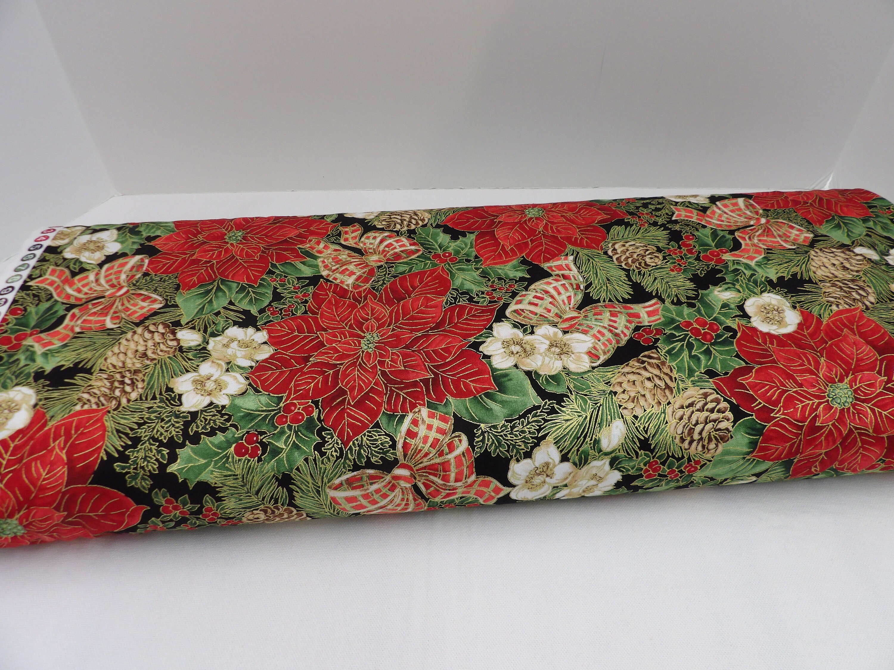 1468 Poinsettia Bouquets Cotton Fabric by the Yard Timeless - Etsy