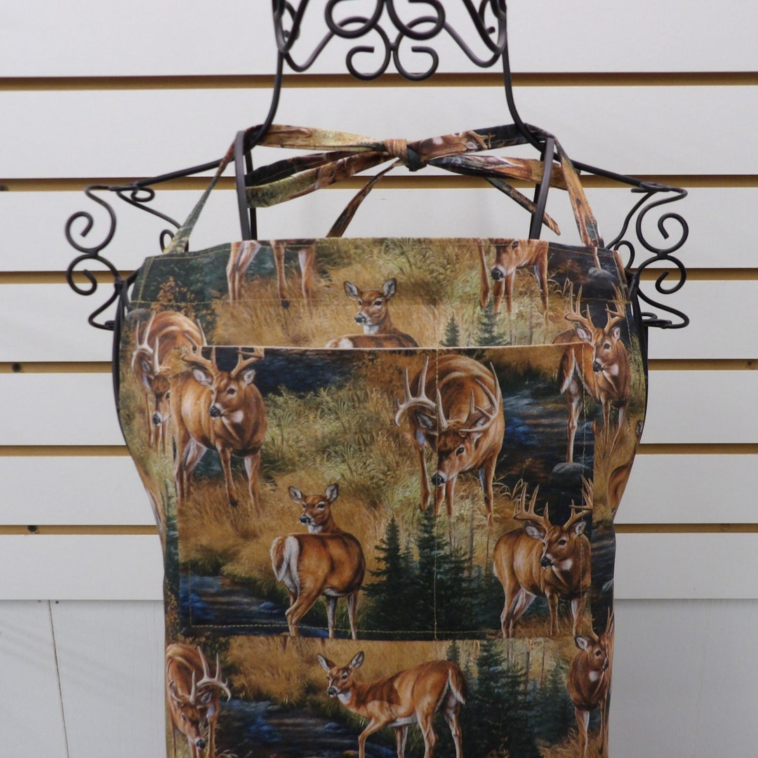 1257 Deer Lover Bib Apron With Pockets, Kitchen Apron for Wildlife ...