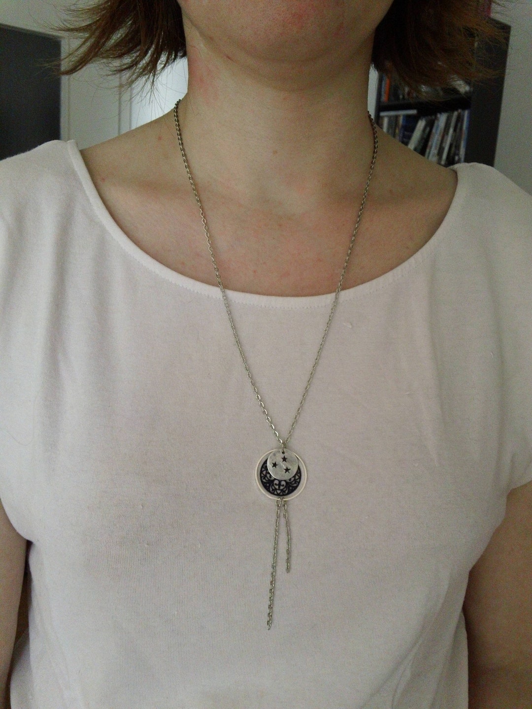 Collar With Sequin Stars on Print, Accompanied by Small Drooping Chains ...