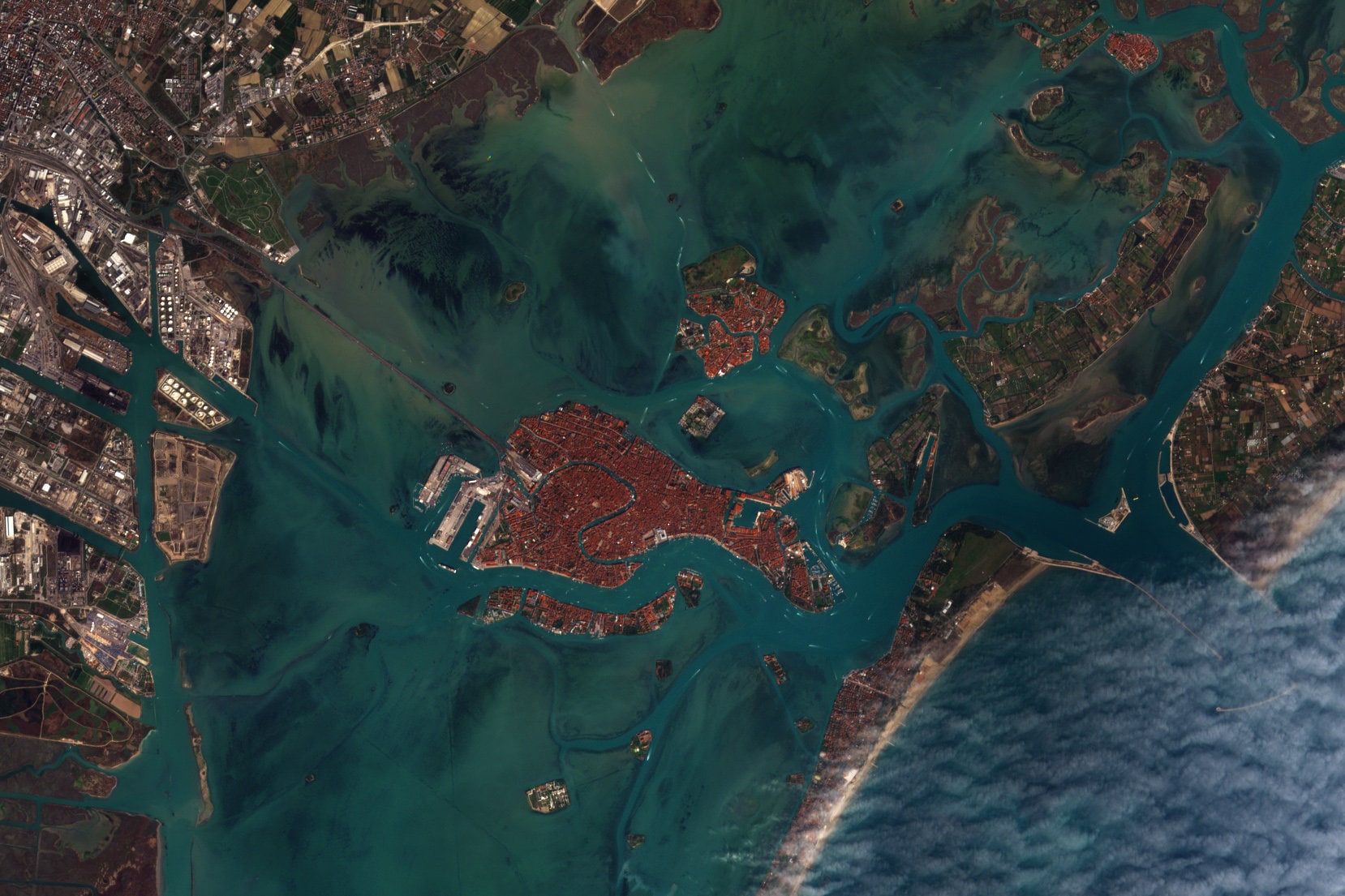 High Resolution Satellite Image of Venice and the Venetian Lagoon in ...