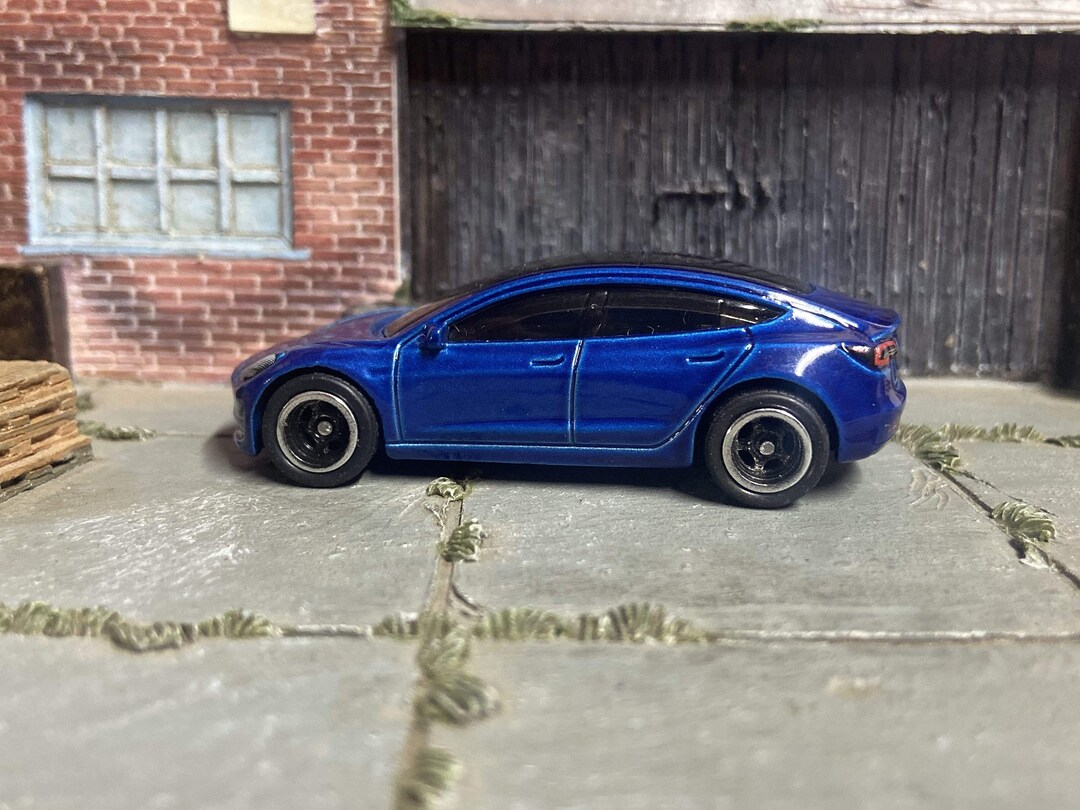 Custom Hot Wheels Tesla Model 3 in Blue With Black and Chrome 5 Spoke ...