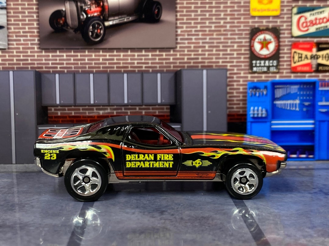 Loose Hot Wheels 1970 Dodge Challenger Black and Red Delran Fire ...