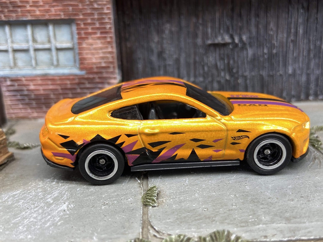 Custom Hot Wheels 2018 Mustang GT in Orange With Black and Chrome 5 ...