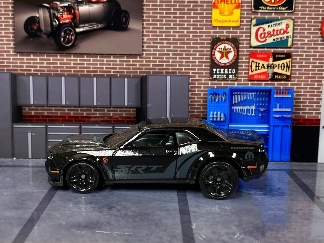 Loose Hot Wheels - 2018 Dodge Challenger SRT Demon - Black and Red SRT ...