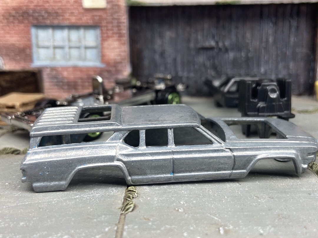 DIY Custom Hot Wheels Car Kit - Vista Cruiser "cruiser Bruiser ...