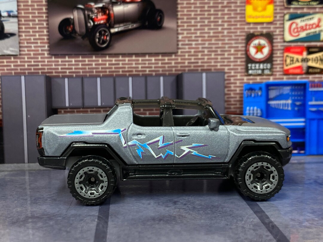 Loose Hot Wheels - 2024 GMC Hummer EV - Barbie Gray - Etsy