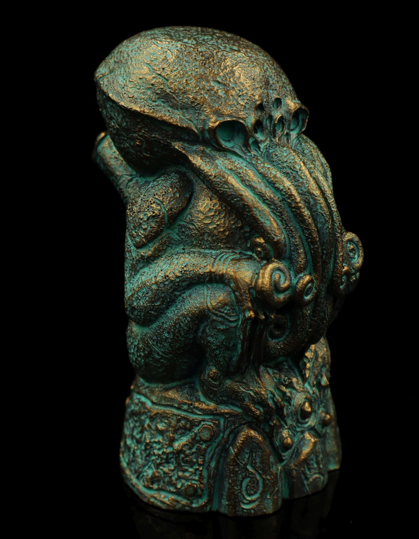 Cult of Cthulhu Mini Altar . H.p.lovecraft Handmade - Etsy