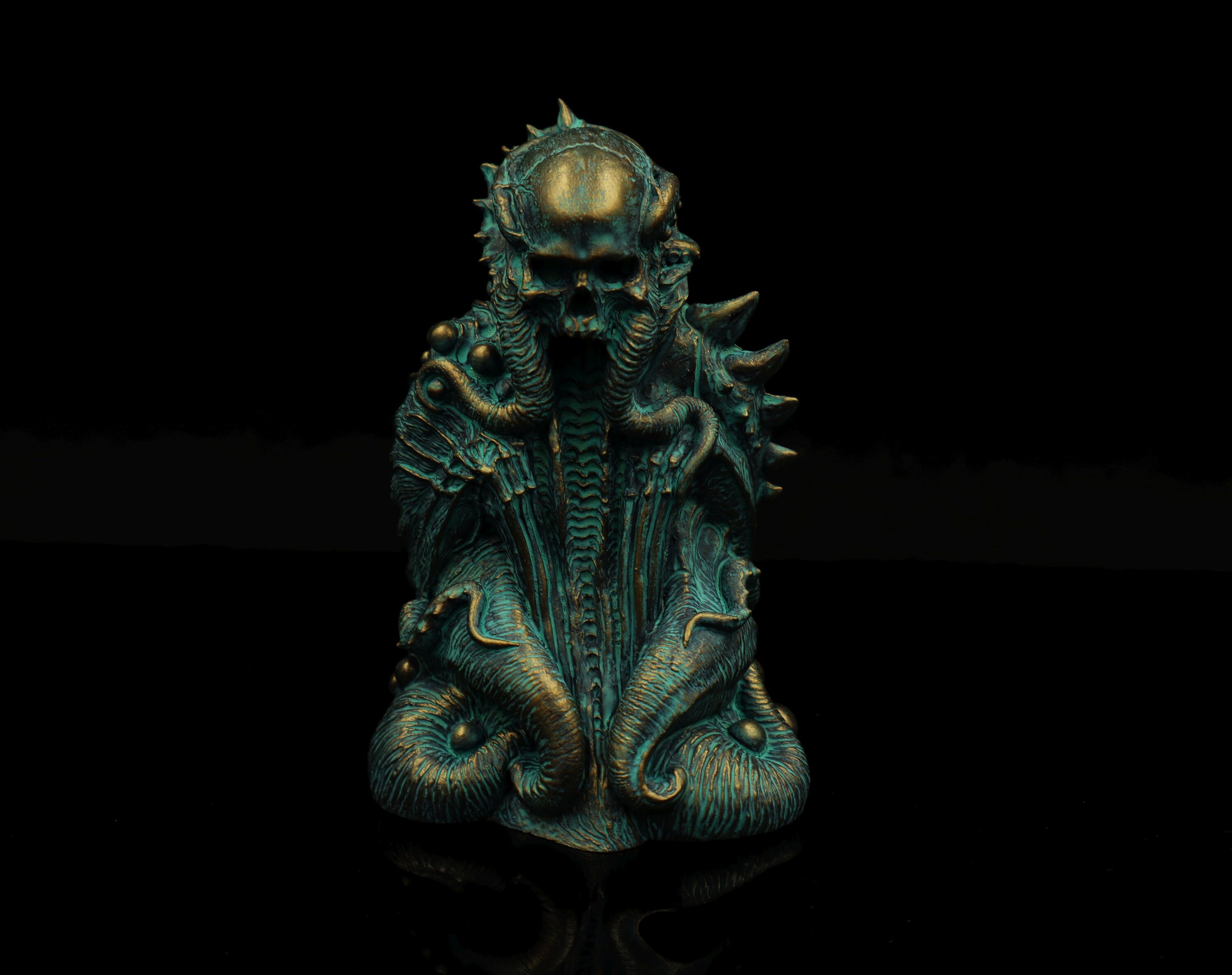Necronomicon Mini Idol Altar . H.p.lovecraft Handmade Collectible ...