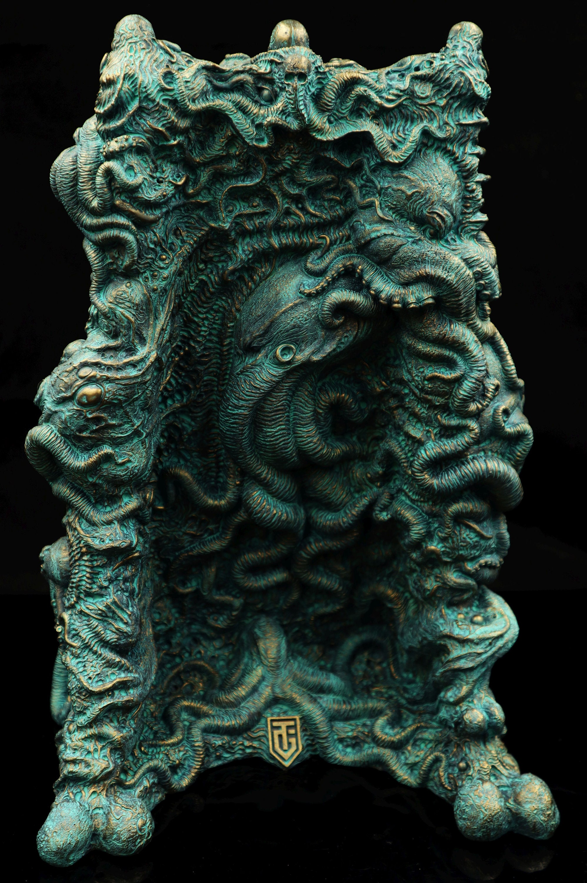 Cthulhu Myth Altar .h.p.lovecraft Handmade Bronze Painted Sculpture - Etsy