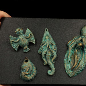 Lovecraft Cthulhu Necklace Pendant Amulets. H.P. LOVECRAFT Mythos ...