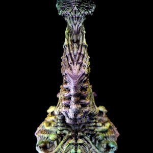 Alien Xenomorph Altar Limited Painted Ver . - Etsy