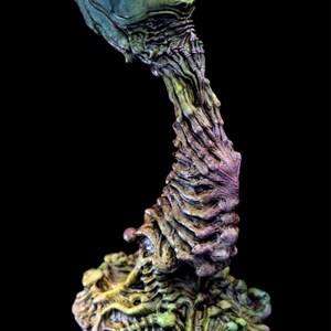 Alien Xenomorph Altar Limited Painted Ver . - Etsy